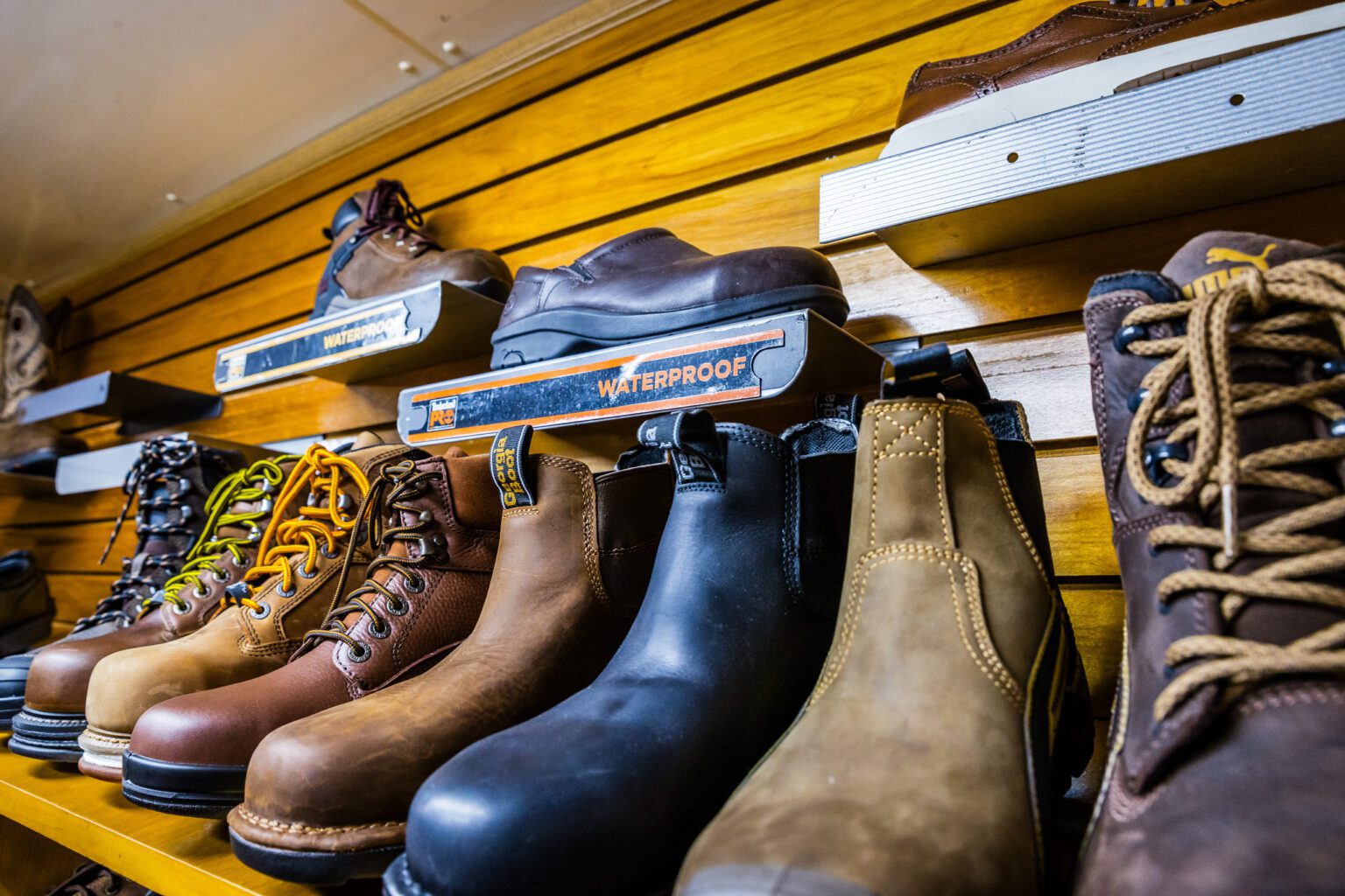 Home | Safeguard Safety Shoes